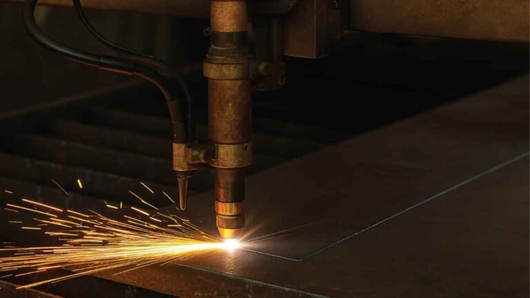How Does A CNC Plasma Cutter Work? A Complete Guide - Mech Forged